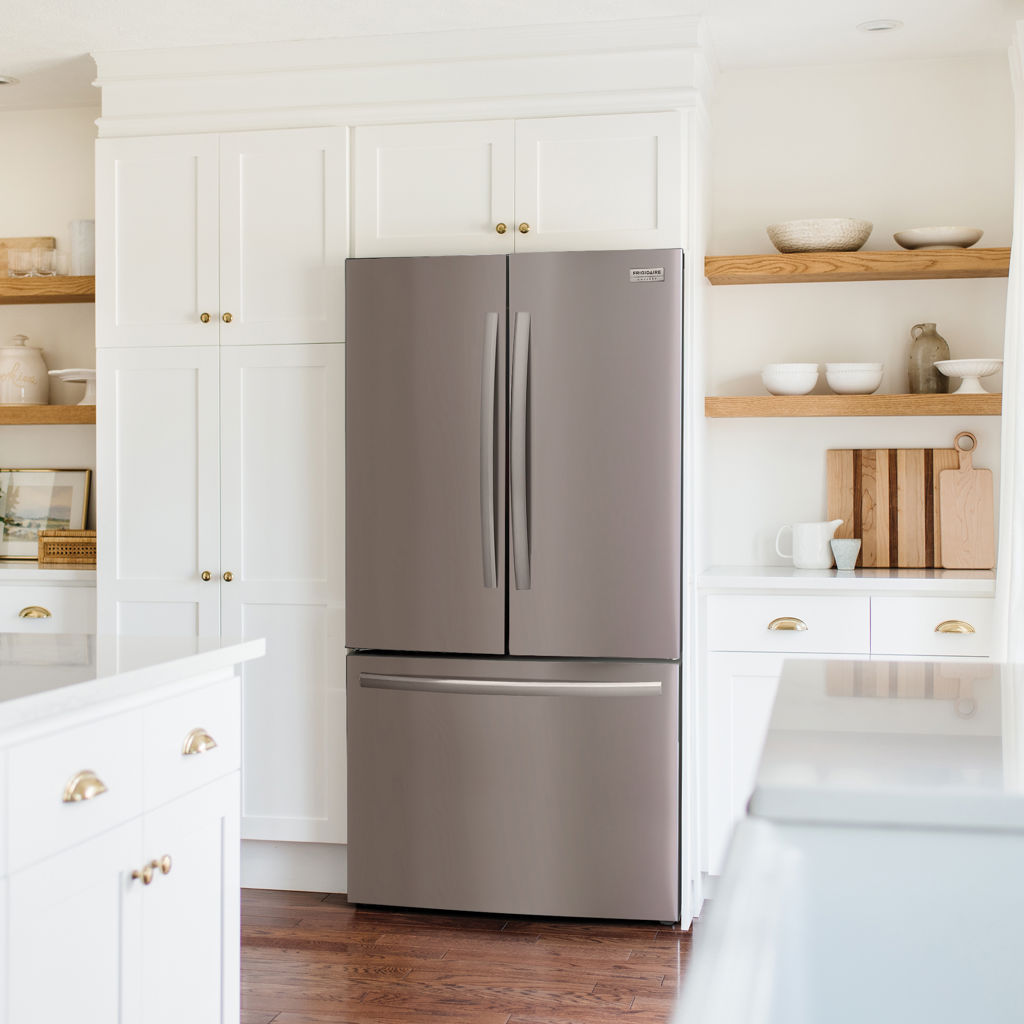 Réfrigérateur à double porte 23.3 pi³ - 36 po Frigidaire GRFG2353AF ...