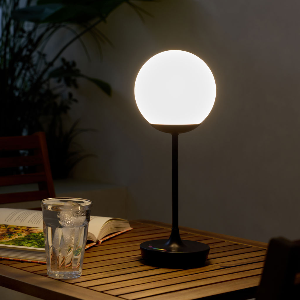 Millie LED Color Changing Table Lamp Collection privée SL4931-01 | Tanguay