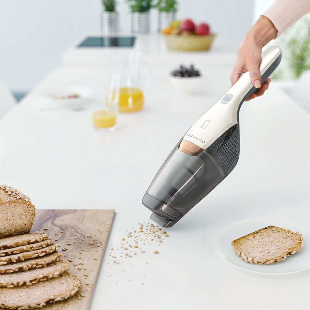 Aspirateur sans-fil 2 en 1 - Ergorapido Electrolux EHVS2510AW | Tanguay
