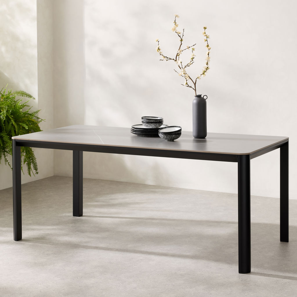 Aspen Outdoor Dining Table - black Collection Tanguay T108T | Tanguay