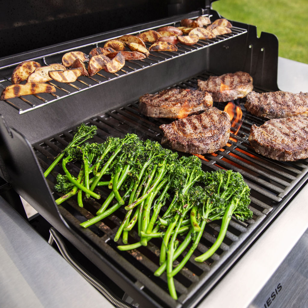 Barbecue au propane Genesis E-315 Weber 1500010 | Tanguay