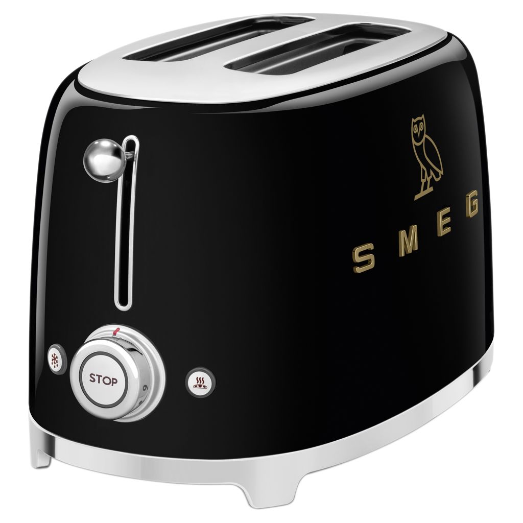 Grille-pain 2 tranches SMEG OVO - noir Smeg TSF01OVBUS | Tanguay