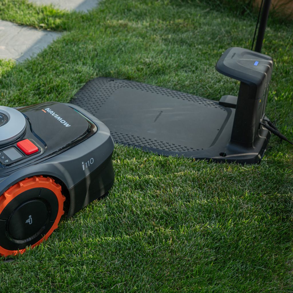 Segway Navimow l 800m2 Series Robotic Lawn Mower Segway I110N | Tanguay