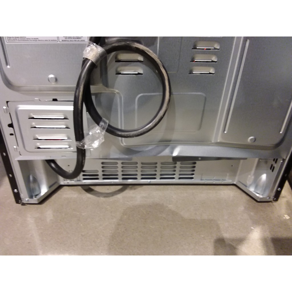 Cuisinière à induction encastrable 30 po - Légères imperfections ...