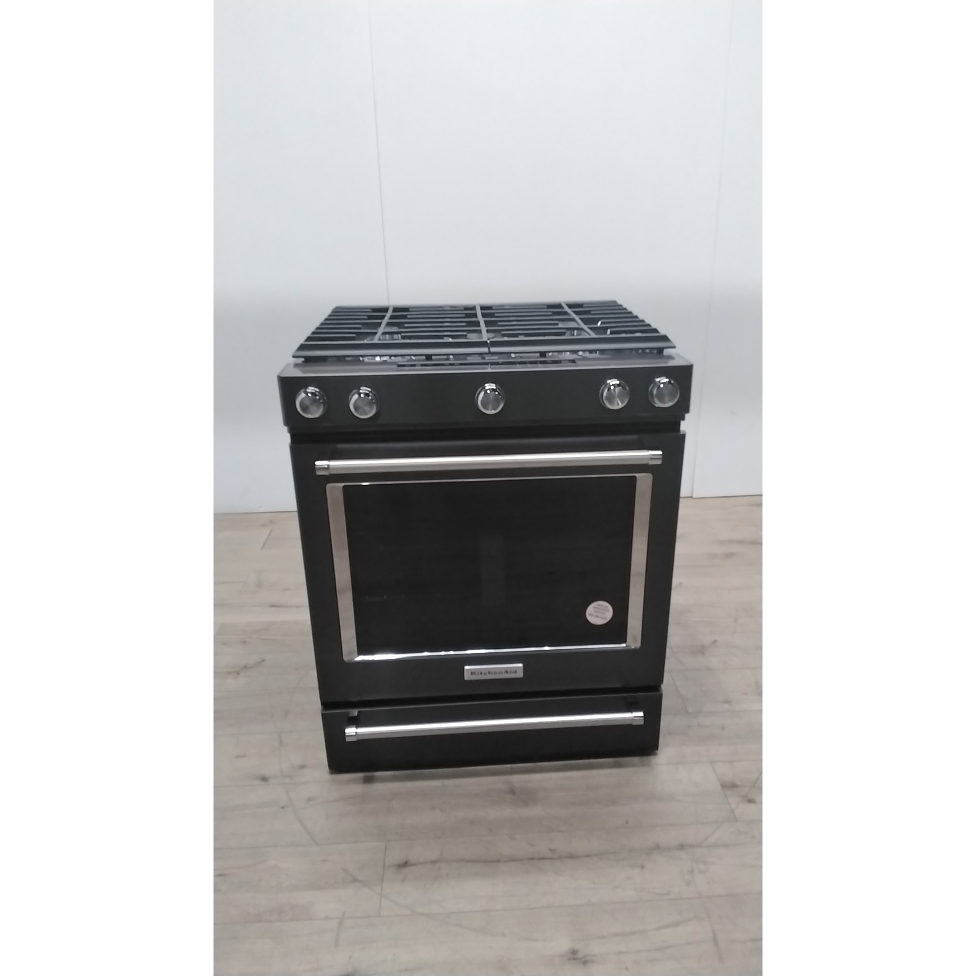 30" Slide-In Gas Range with 5 Sealed Burners - Used item KitchenAid ...