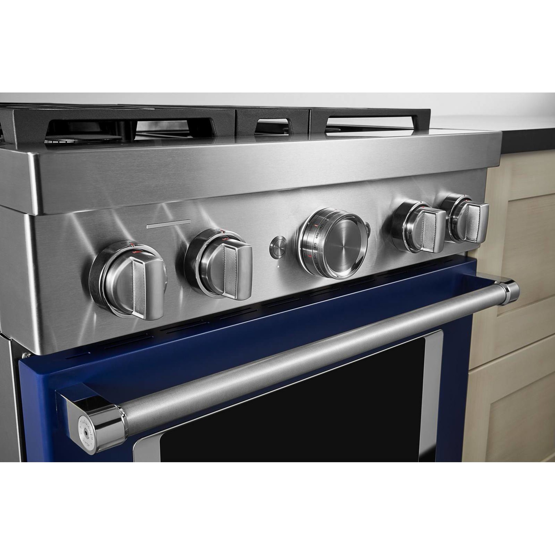 30" Smart Commercial-Style Gas Range With 4 Burners KitchenAid ...