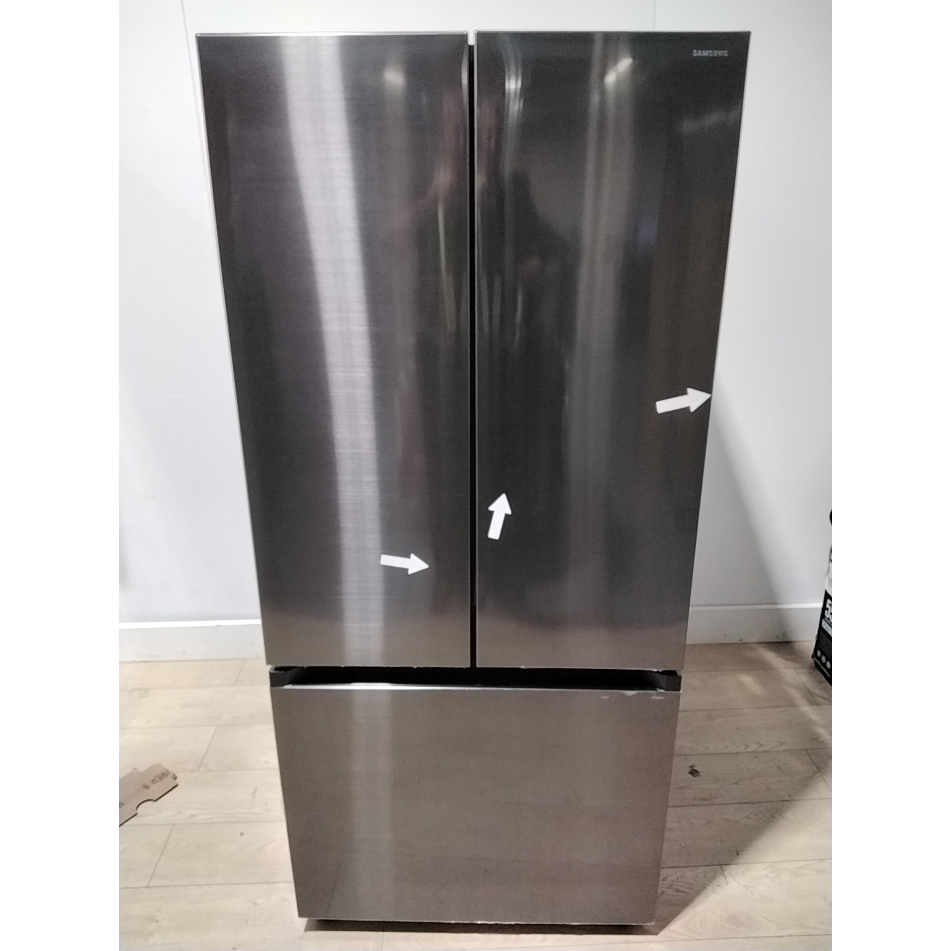 21.1 cu. ft. French Door Refrigerator with Hidden Handle - Slight ...
