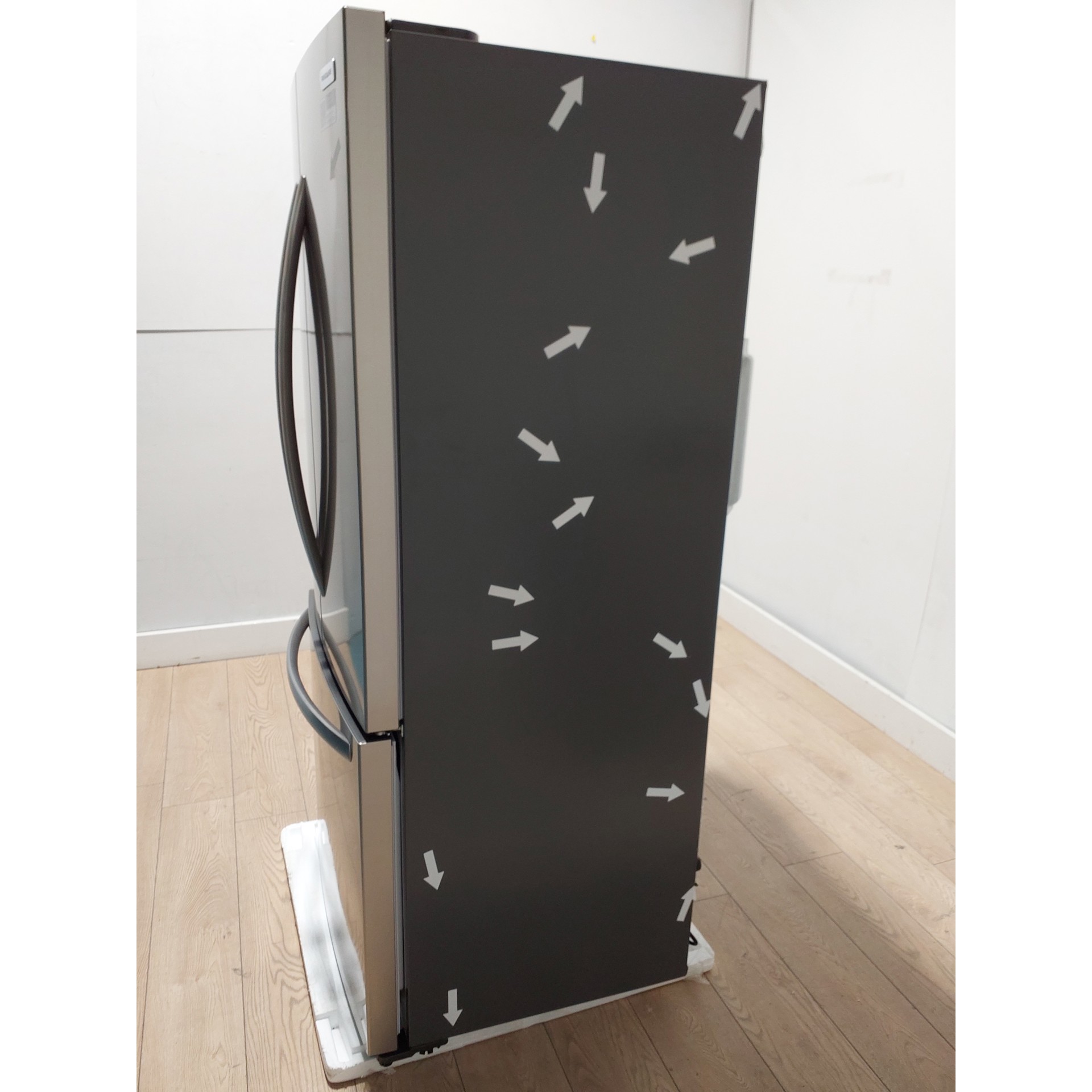 Réfrigérateur à double porte 17.6 pi³ - Légères imperfections ...