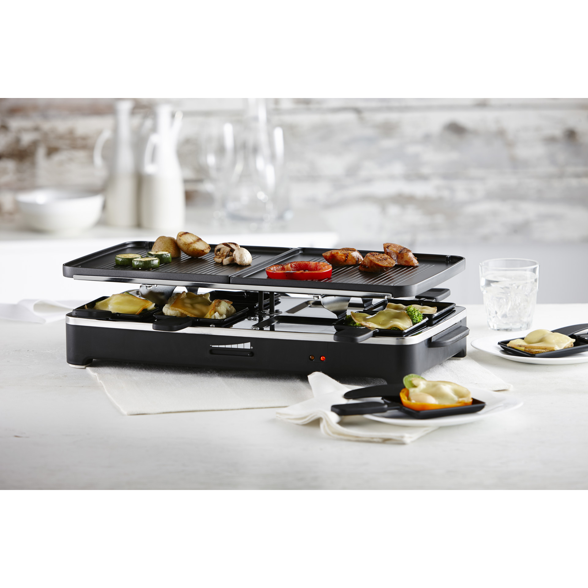 Ensemble à raclette électrique réversible Trudeau 539331 | Tanguay