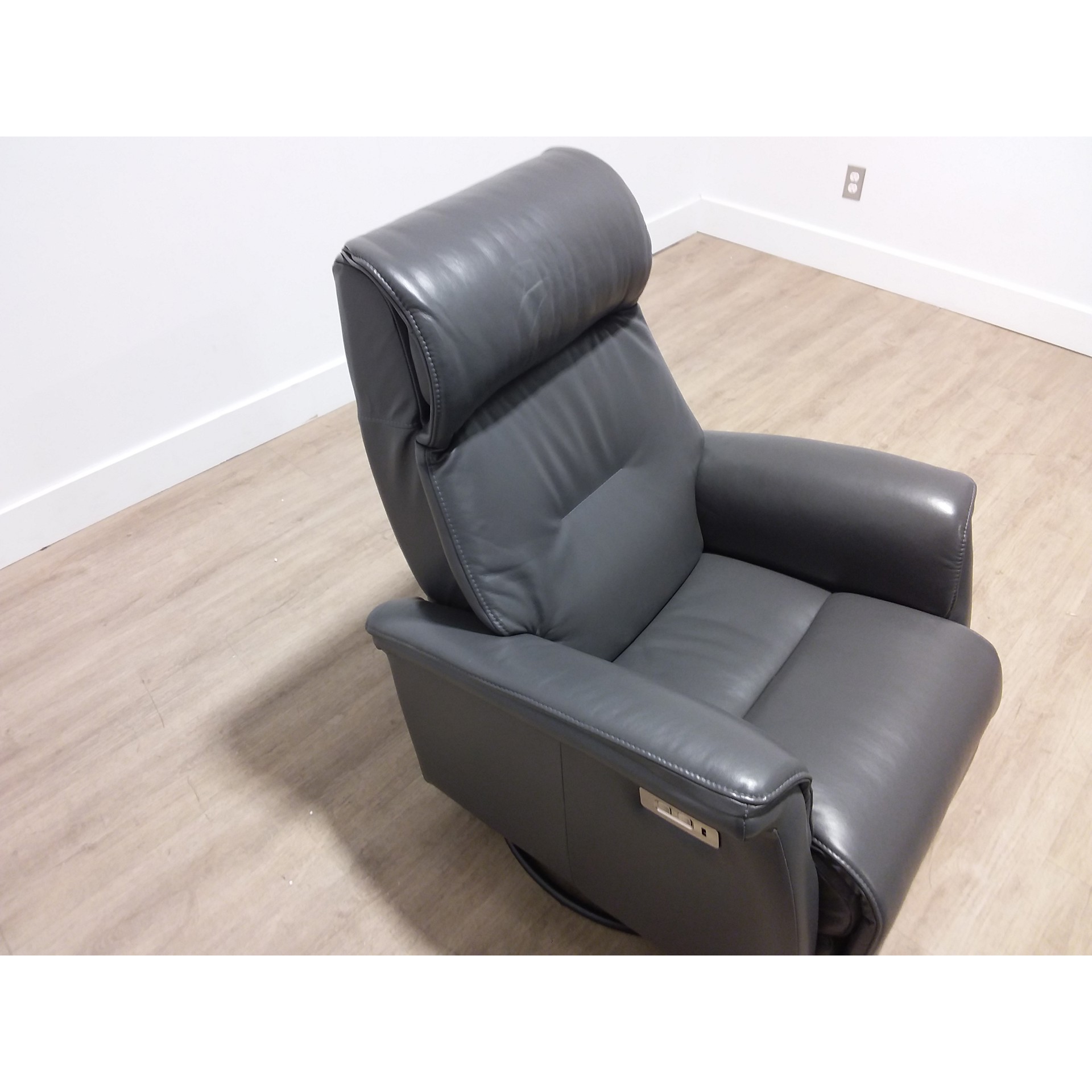 Fauteuil pivotant berçant inclinable motorisé série 21 - Légères ...