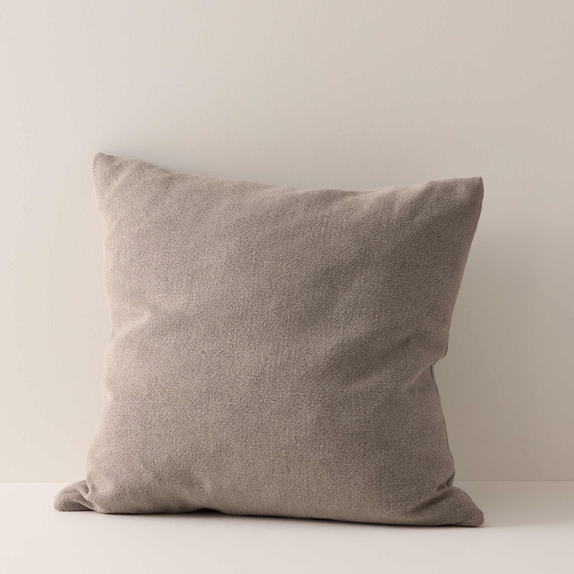 Coussin lin décontracté Moe's | Tanguay