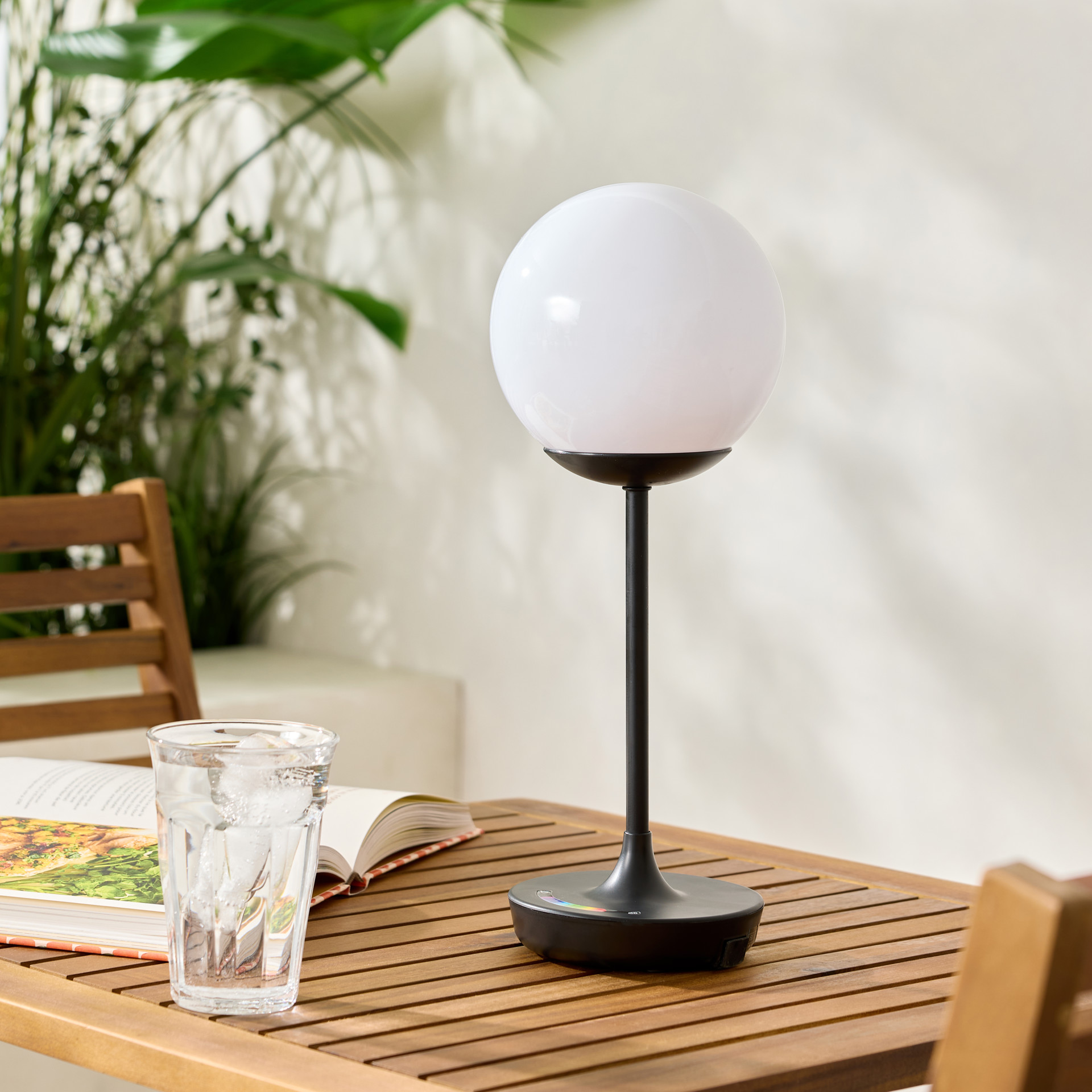 Millie LED Color Changing Table Lamp Collection privée SL4931-01 | Tanguay