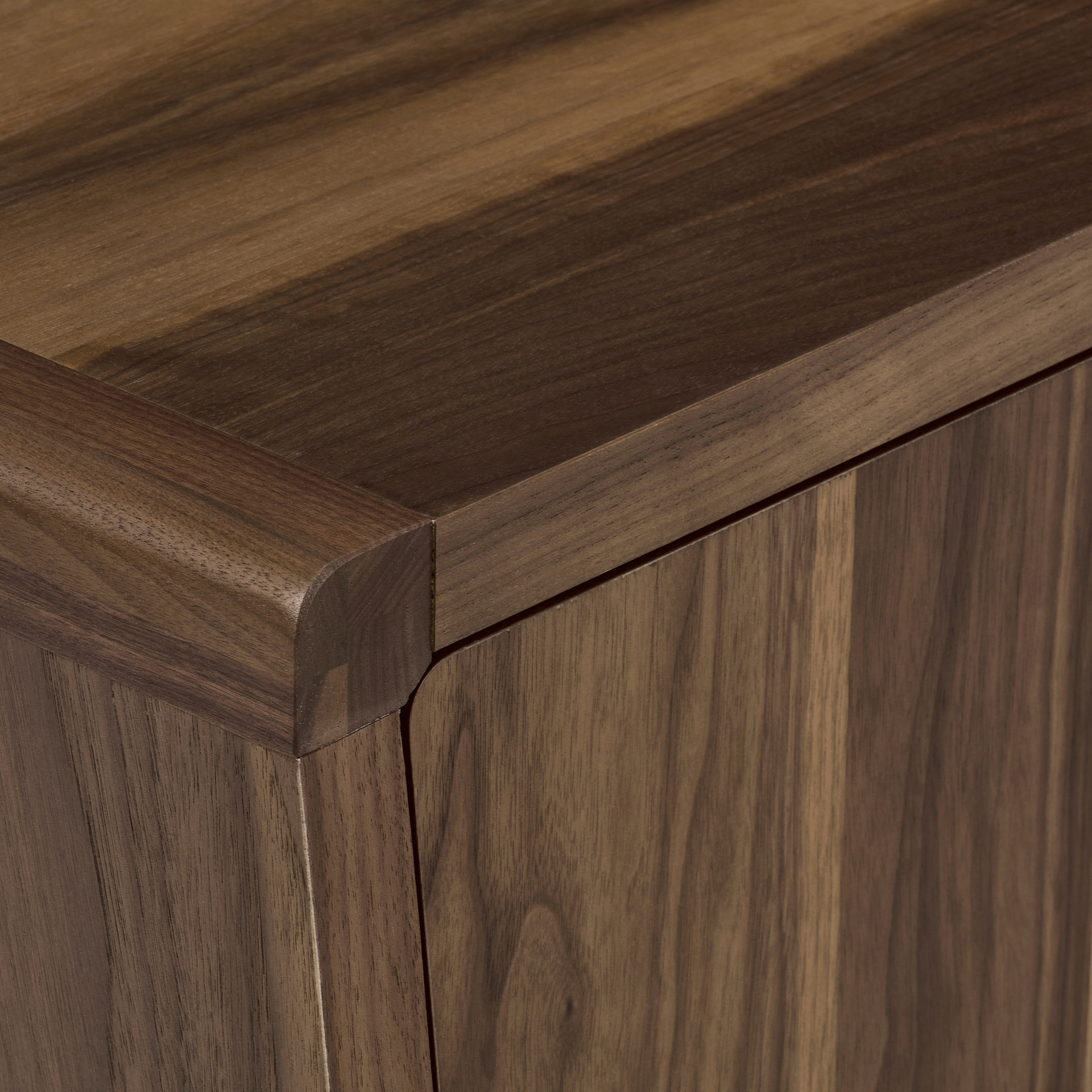 Meuble télé en noyer série 6200 Viebois 6200-B | Tanguay