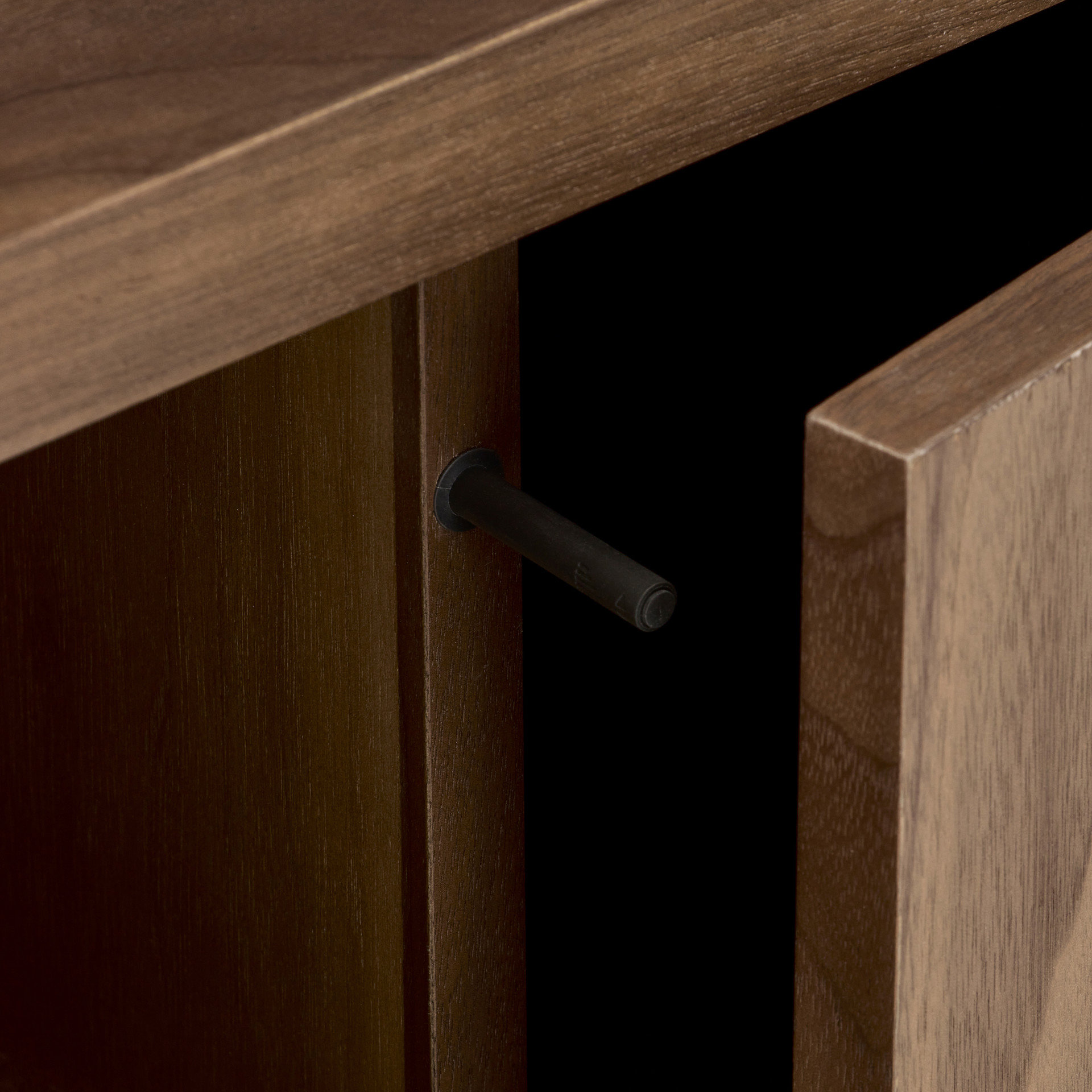 Meuble télé en noyer série 6200 Viebois 6200-B | Tanguay