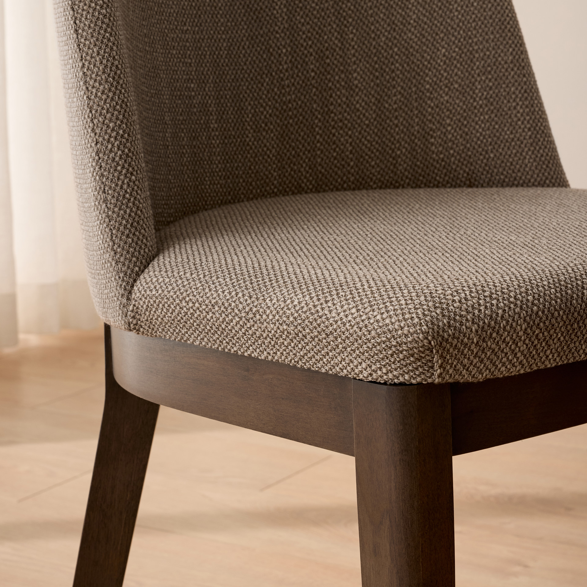 Chaise de salle à manger Viebois C-42 | Tanguay