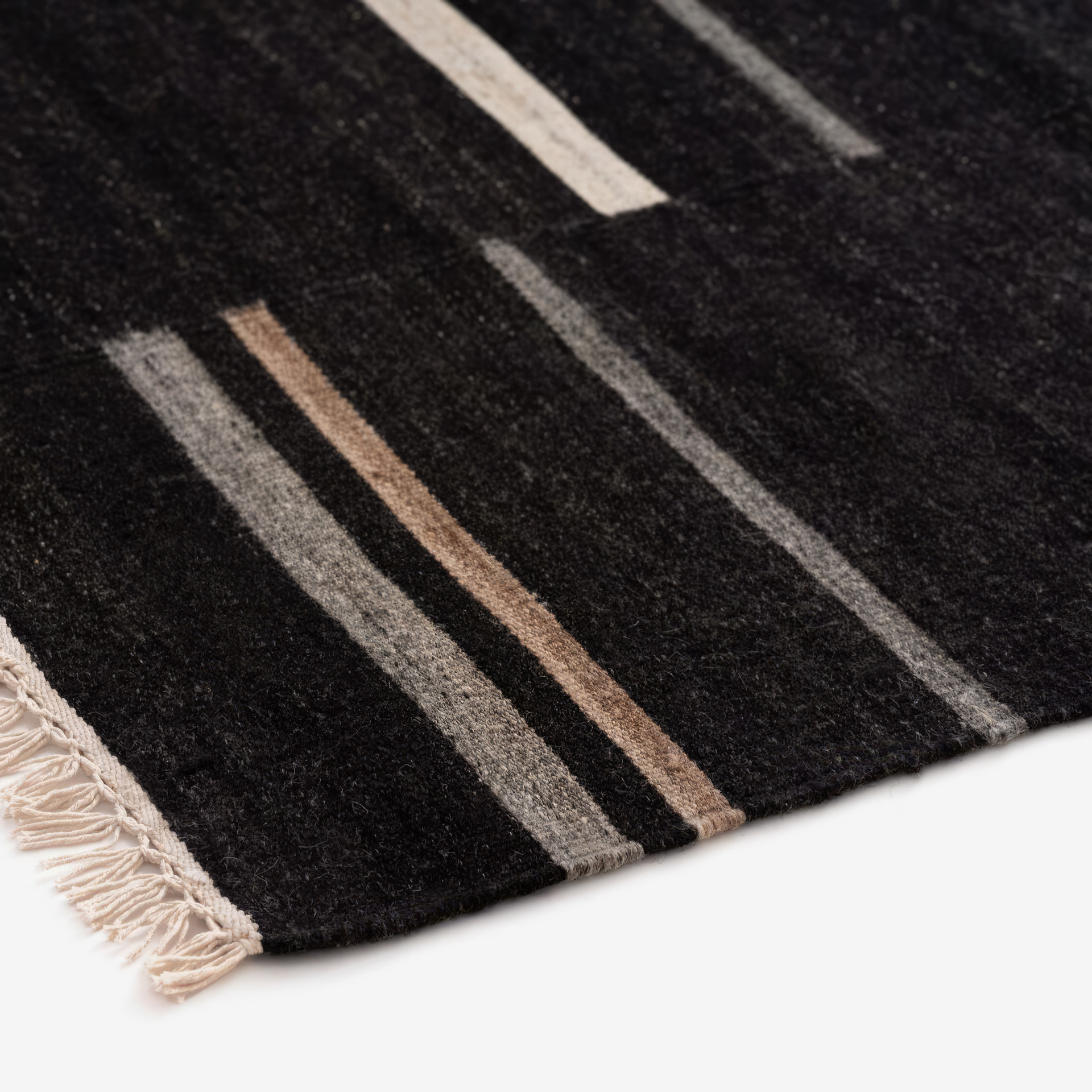 Nomad Area Rug 2' X 3' Eq3 | Tanguay