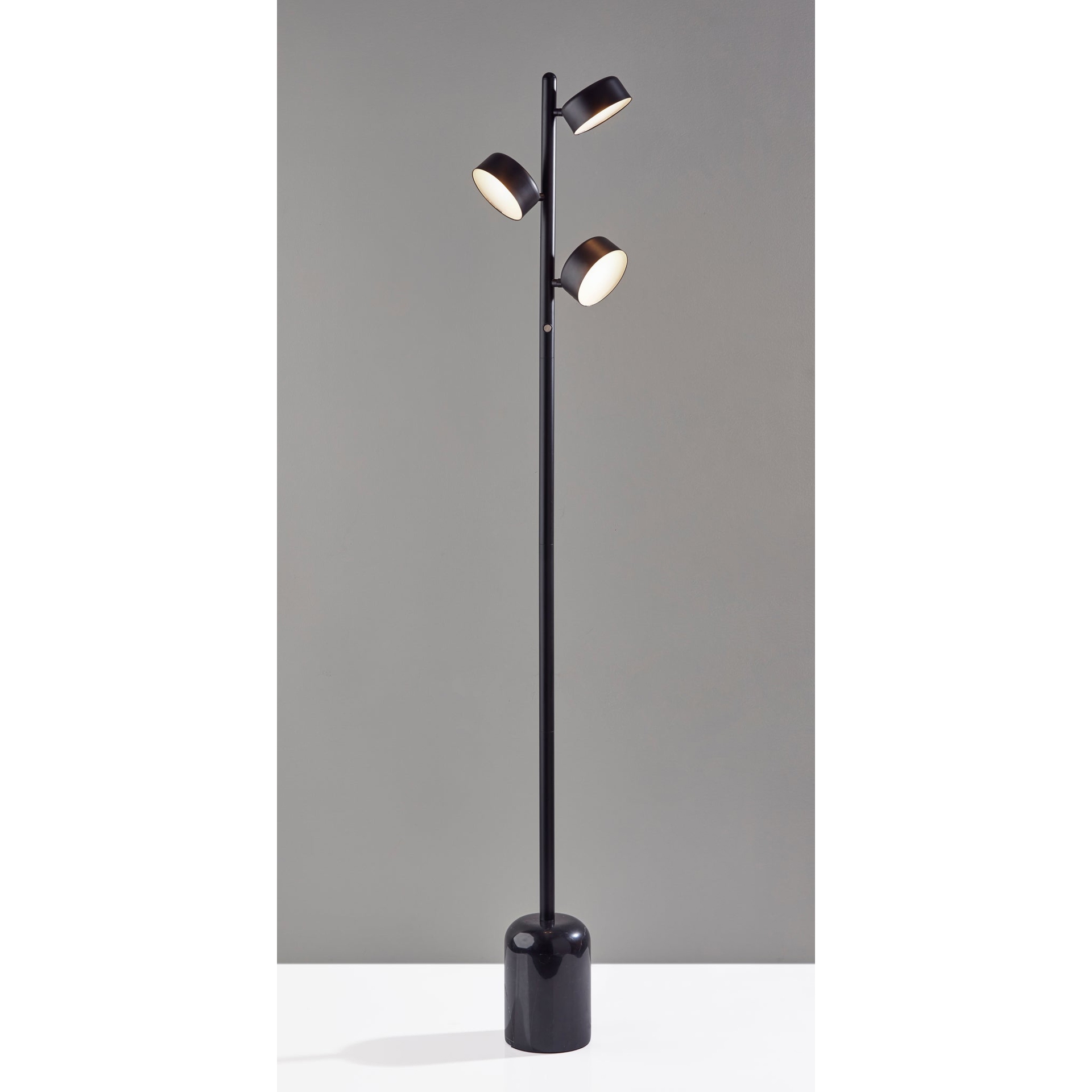 Bryant LED Floor Lamp Collection privée | Tanguay