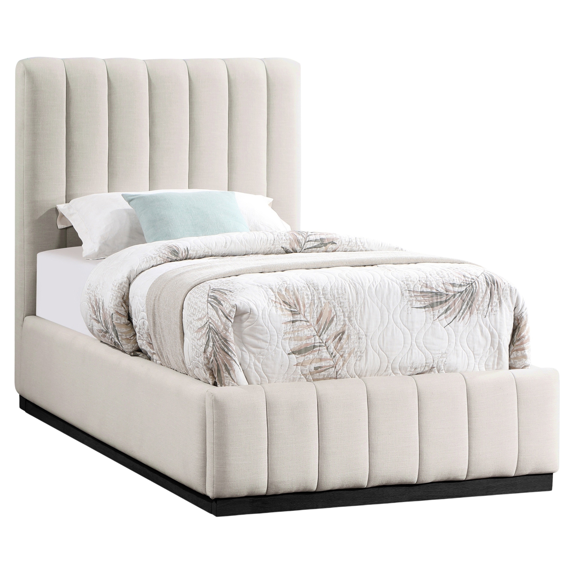 Lit complet Simple Meridian Furniture LUCIABEIGE-T | Tanguay