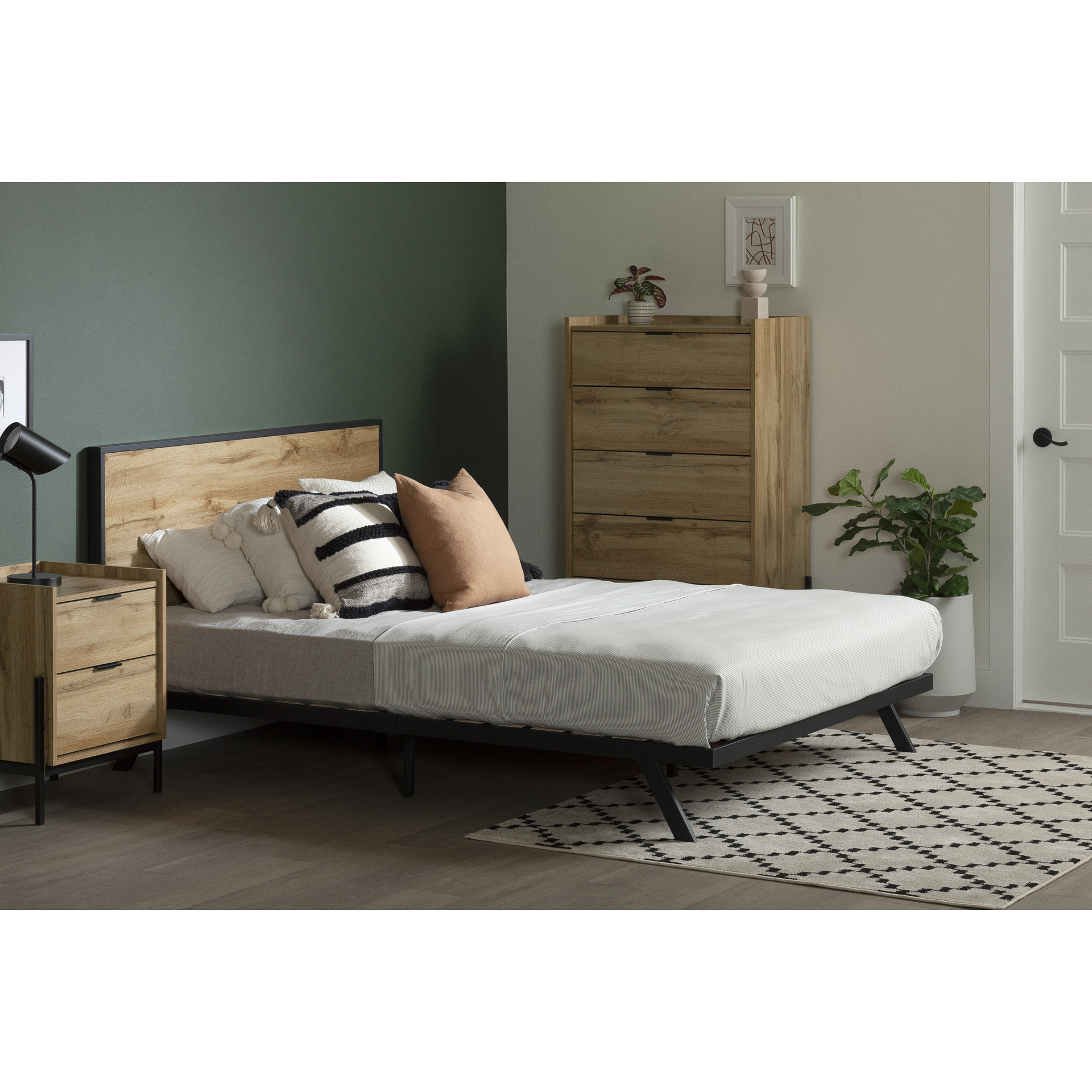 Milton Metal-Framed Bed Set (Queen) South Shore 15437 | Tanguay