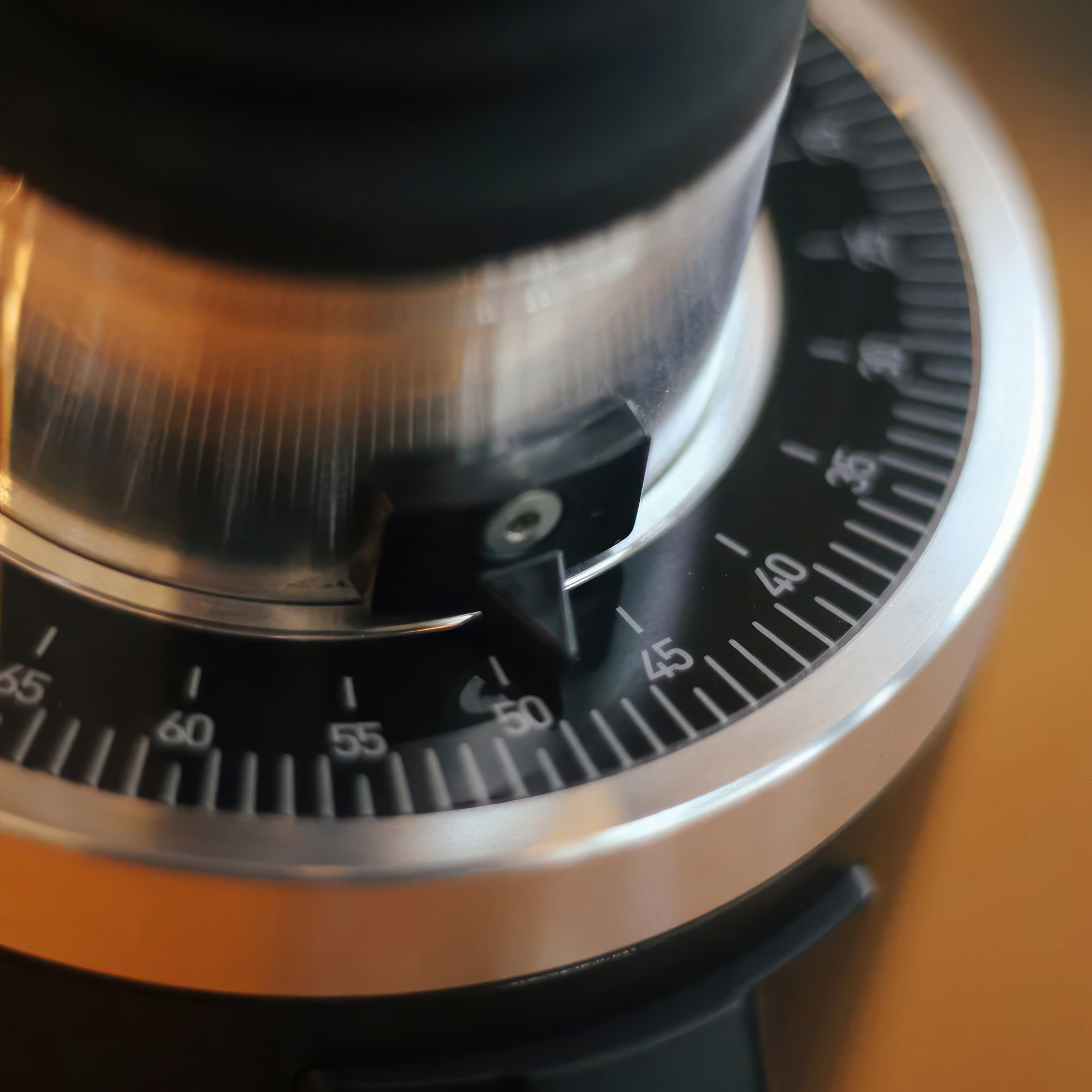 DF54 All Purpose Coffee Grinder 54mm Df Grinder DF54-E-BK | Tanguay