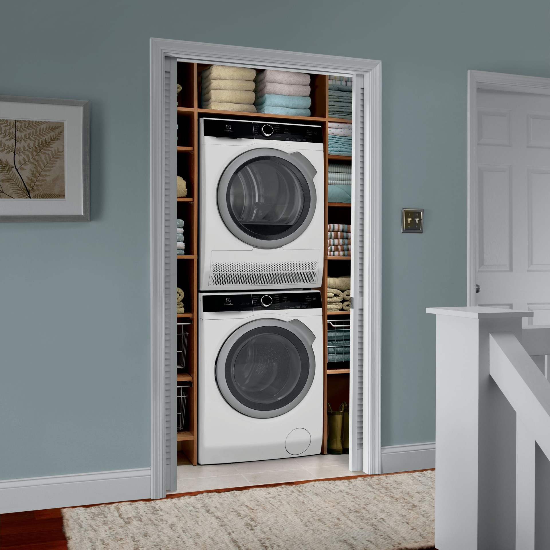 Sécheuse à condensation compacte de 24 po 4.0 pi³ Electrolux ELFE422CAW ...