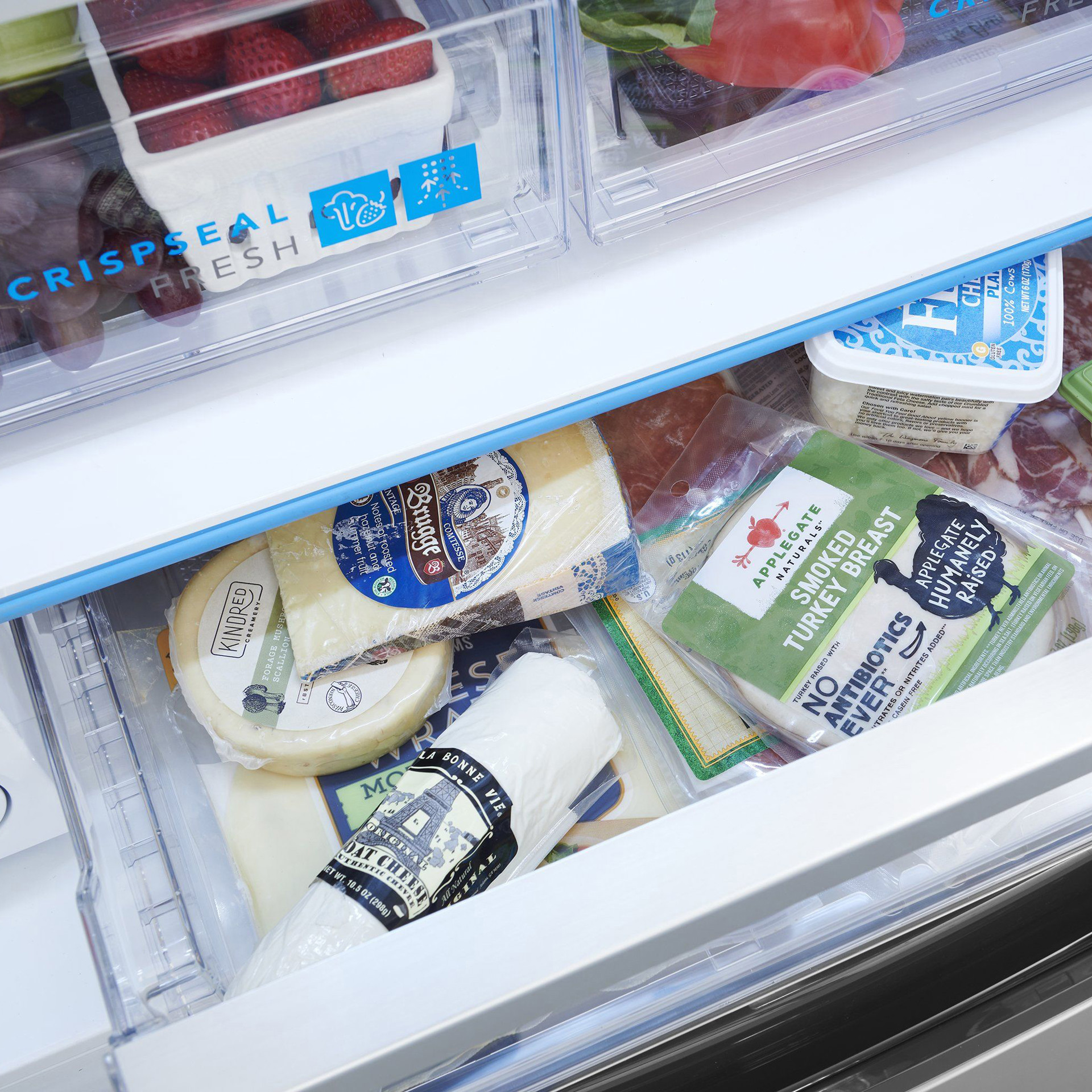 Réfrigérateur à congélateur inférieur 20.3 pi³ Frigidaire GRBN2012AF ...