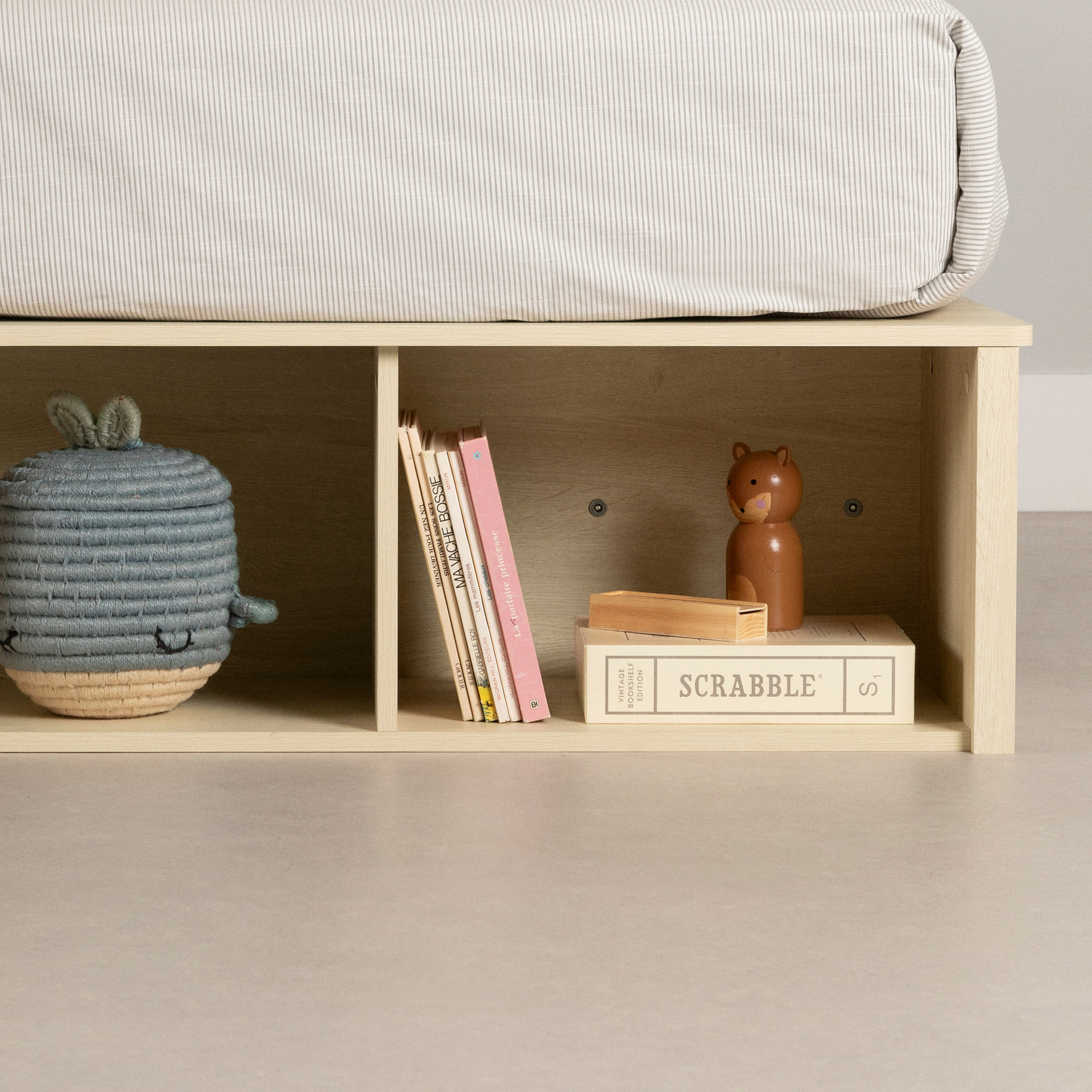 Base de lit Avilla avec rangement - Simple South Shore 16453 | Tanguay