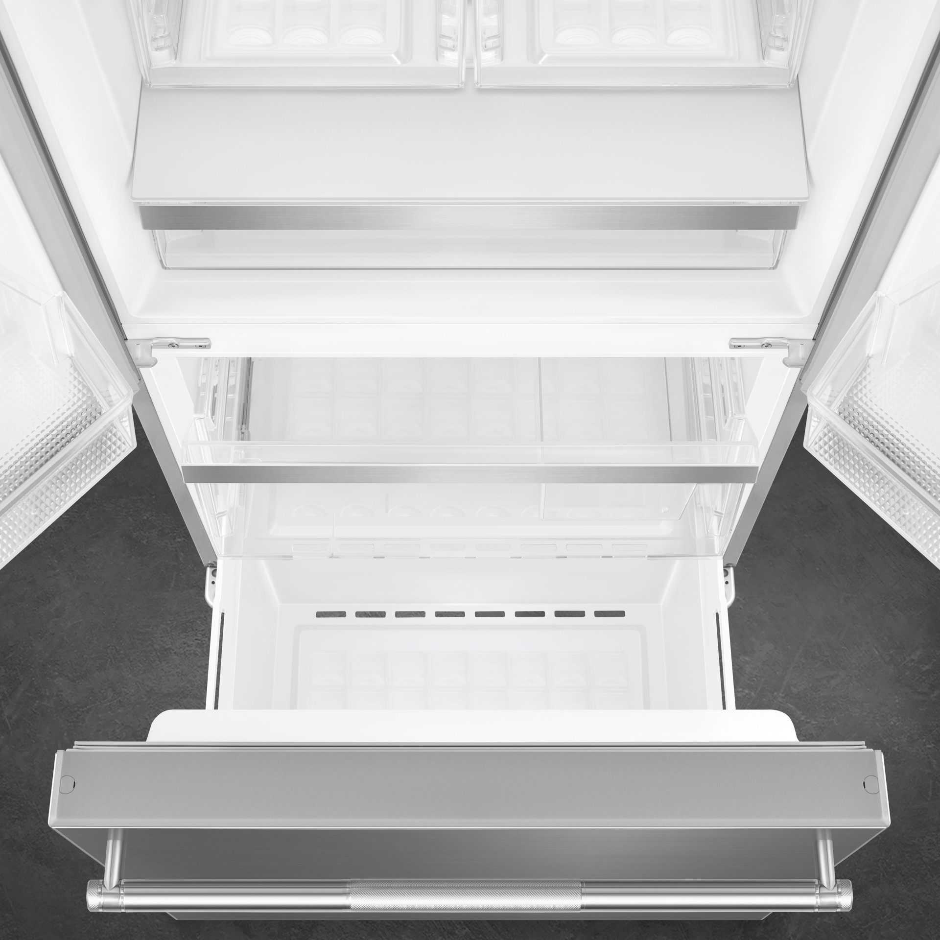 Réfrigérateur à doubles portes avec congélateur en bas 16 pi3 Smeg ...