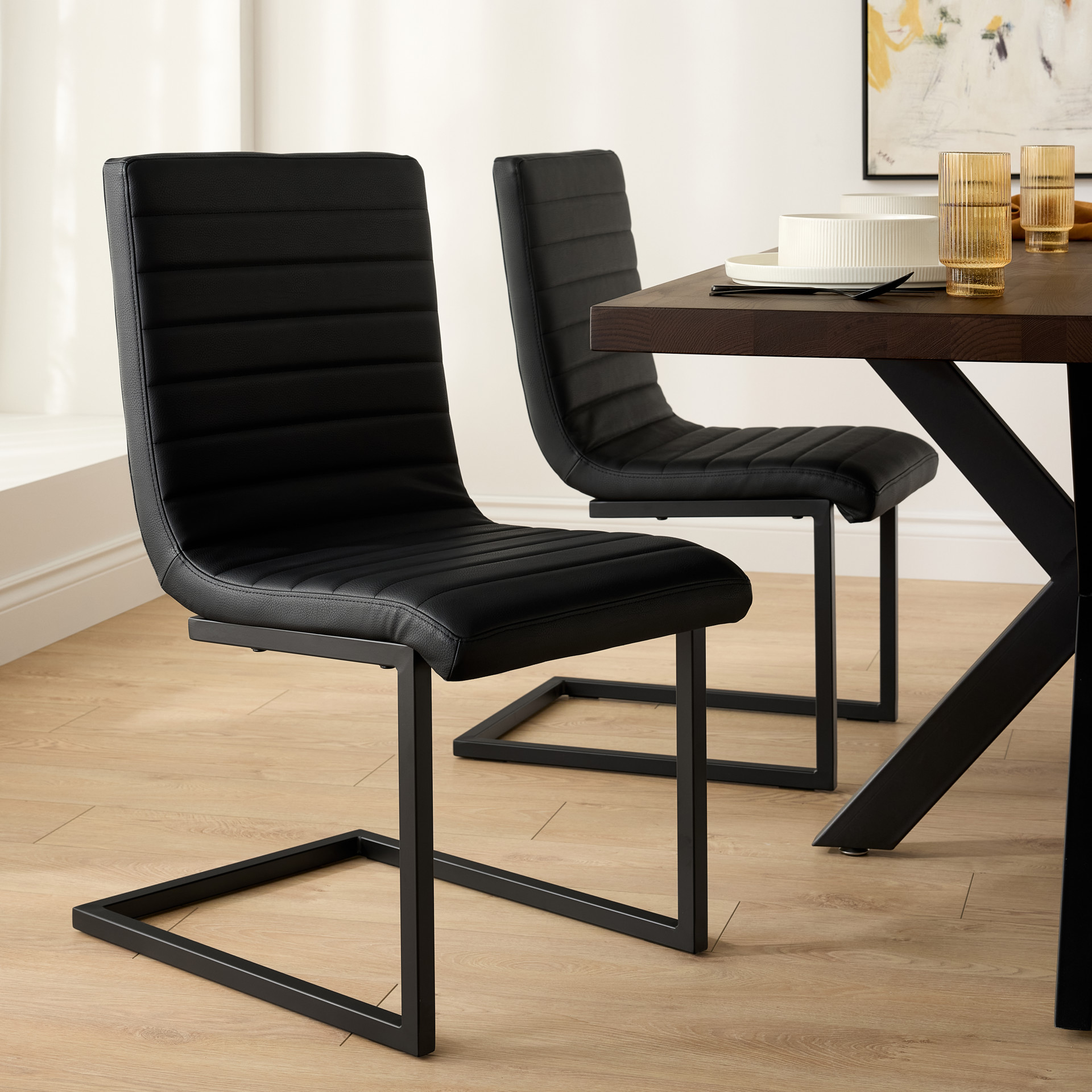 Chaise de salle à manger Luna Tuff Avenue HD-8138 | Tanguay