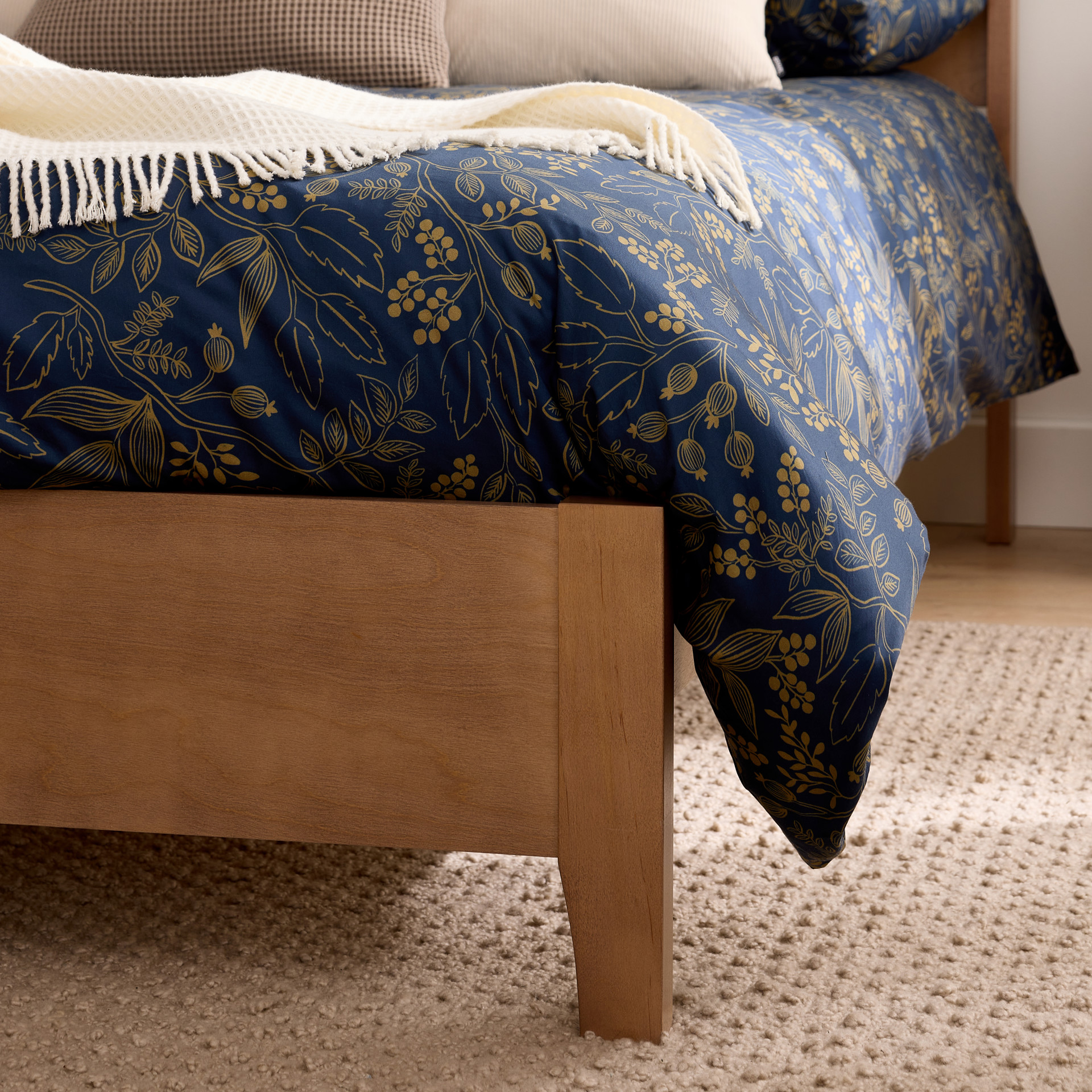 Lit classique série 9700 châtain - Double Industrie Villageois *9700D ...