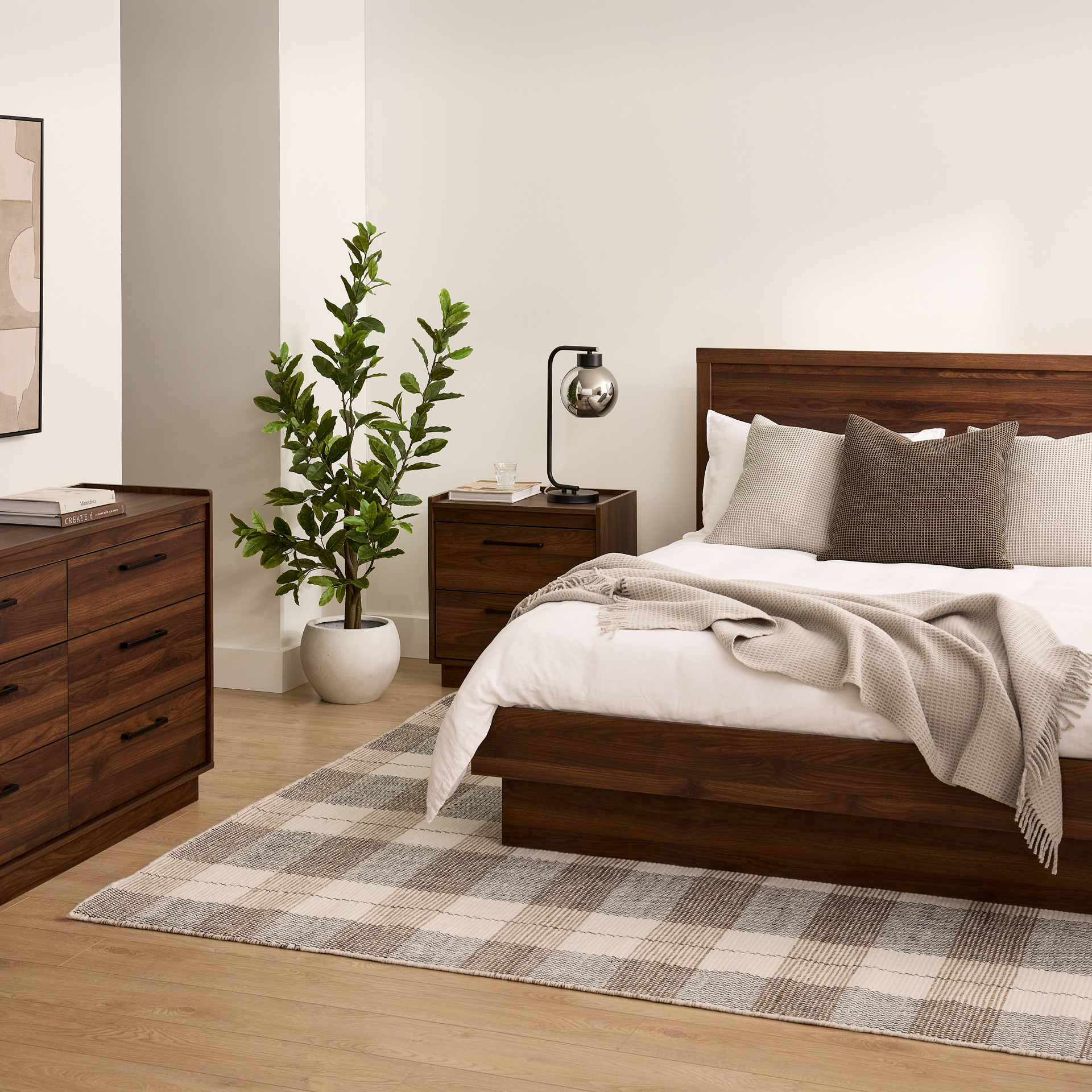 Mobilier de chambre à coucher série 734 - Très grand lit Dynamic *734-K ...