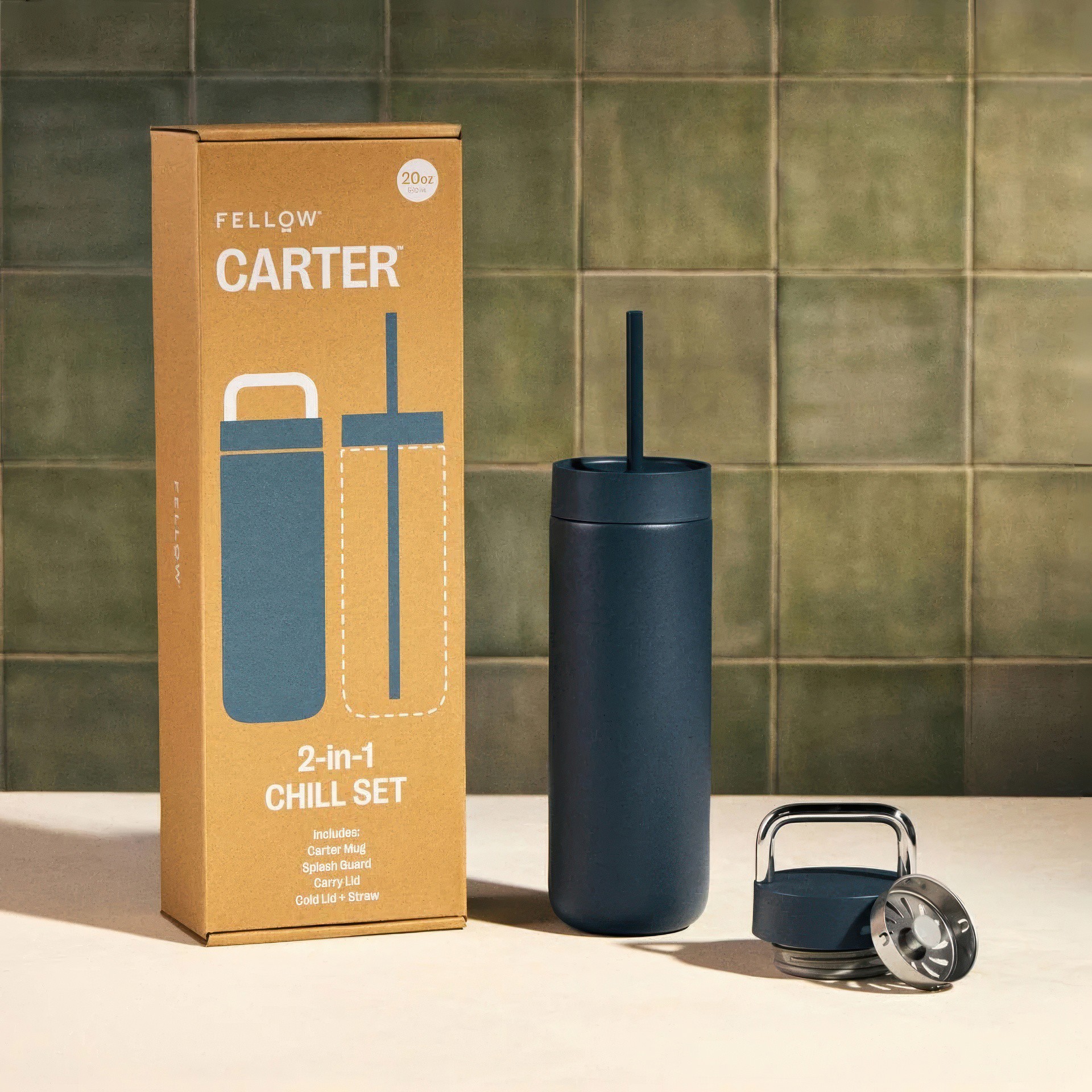 Bouteille réutilisable 2 en 1 FELLOW Carter - 591 ml Eight Ounce FLLW-CBOXSB-20 | Tanguay