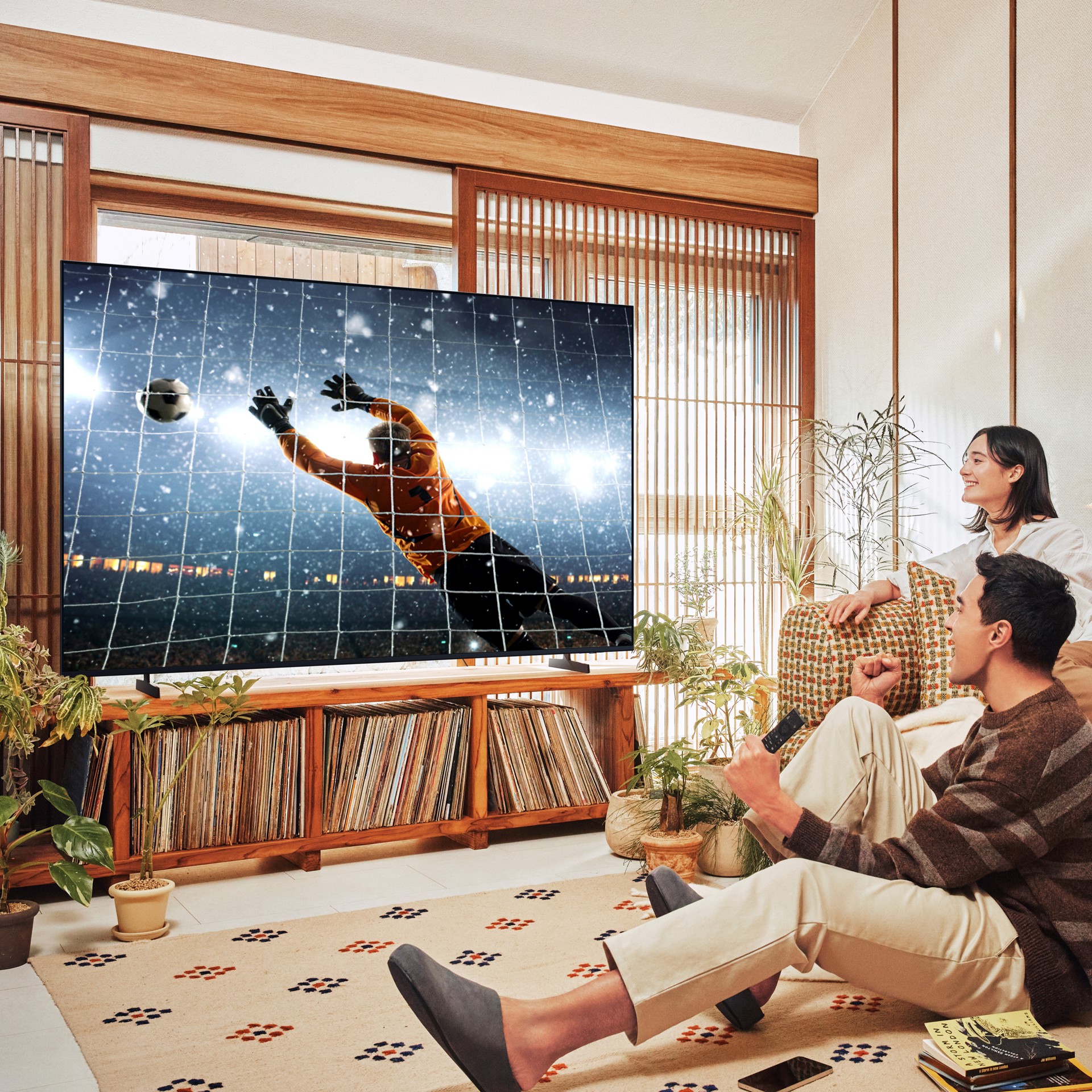 U8000F UHD 4K Smart TV 70" Samsung UN70U8000FFXZC | Tanguay