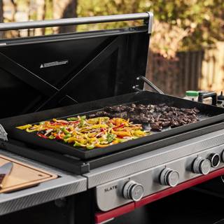 Plancha au gaz antirouille - Slate 36 po Weber 1500216 | Tanguay